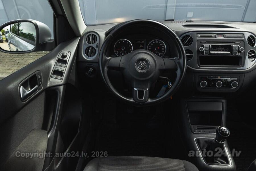 Pelēks Volkswagen Tiguan 2014 Ventspils, ar dzinēja tilpumu 1.40 L un nobraukumu 146 tūkst. km par 9900 €, foto 13 vietnē AUTOMOTO.COM.LV