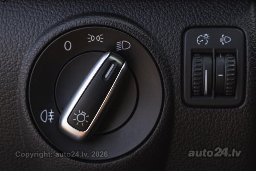 Pelēks Volkswagen Tiguan 2014 Ventspils, ar dzinēja tilpumu 1.40 L un nobraukumu 146 tūkst. km par 9900 €, foto 16 vietnē AUTOMOTO.COM.LV