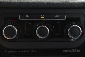 Pelēks Volkswagen Tiguan 2014 Ventspils, ar dzinēja tilpumu 1.40 L un nobraukumu 146 tūkst. km par 9900 €, foto 18 vietnē AUTOMOTO.COM.LV
