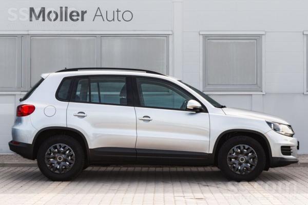 Grey Volkswagen Tiguan 2014 in Ventspils, with an engine capacity of 1.40 L and mileage of 146 thousand km for 9900 €, photo 6 on AUTOMOTO.COM.LV