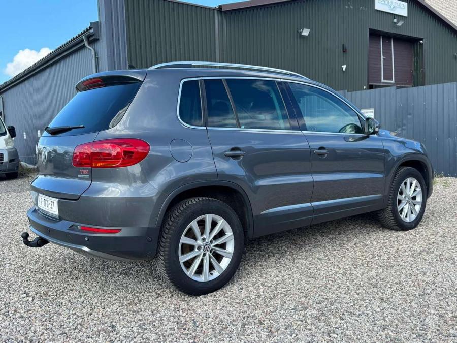 Pelēks Volkswagen Tiguan 2014 Kauņa, ar dzinēja tilpumu 1.39 L un nobraukumu 189 tūkst. km par 6950 €, foto 9 vietnē AUTOMOTO.COM.LV