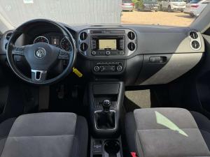 Pelēks Volkswagen Tiguan 2014 Kauņa, ar dzinēja tilpumu 1.39 L un nobraukumu 189 tūkst. km par 6950 €, foto 10 vietnē AUTOMOTO.COM.LV