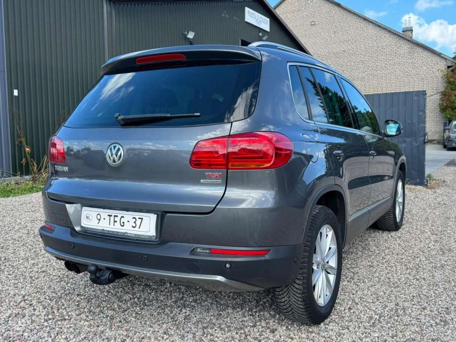 Pelēks Volkswagen Tiguan 2014 Kauņa, ar dzinēja tilpumu 1.39 L un nobraukumu 189 tūkst. km par 6950 €, foto 12 vietnē AUTOMOTO.COM.LV