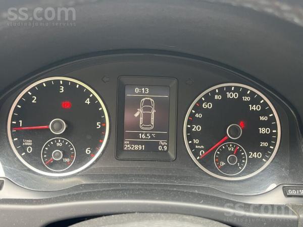 Pelēks Volkswagen Tiguan 2014 Rīga, ar dzinēja tilpumu 2.00 L un nobraukumu 253 tūkst. km par 8000 €, foto 7 vietnē AUTOMOTO.COM.LV