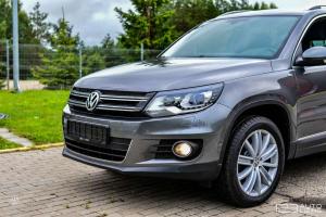 Grey Volkswagen Tiguan 2014 in Kretinga, with an engine capacity of 2.00 L and mileage of 286 thousand km for 11750 €, photo 3 on AUTOMOTO.COM.LV