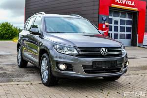 Grey Volkswagen Tiguan 2014 in Kretinga, with an engine capacity of 2.00 L and mileage of 286 thousand km for 11750 €, photo 5 on AUTOMOTO.COM.LV