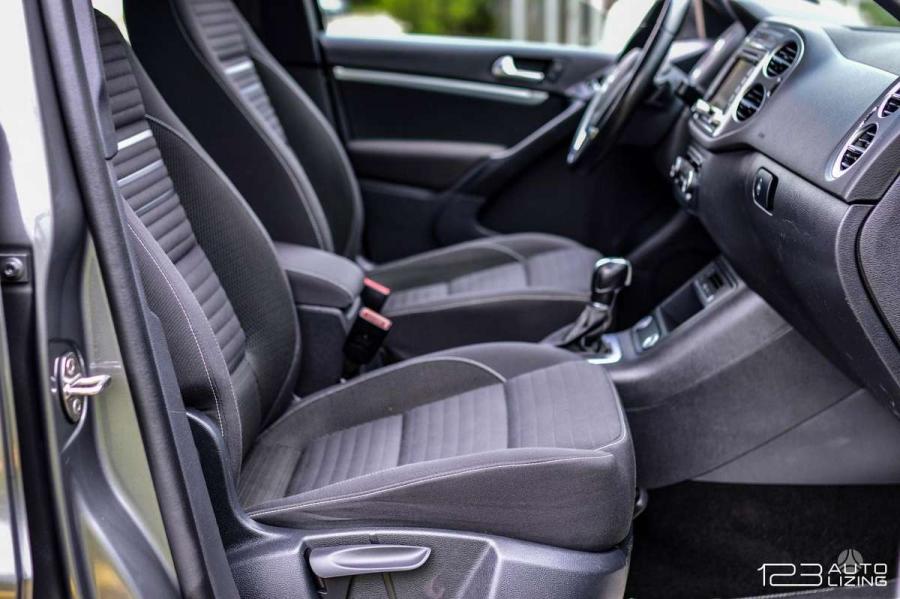 Grey Volkswagen Tiguan 2014 in Kretinga, with an engine capacity of 2.00 L and mileage of 286 thousand km for 11750 €, photo 16 on AUTOMOTO.COM.LV