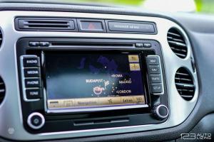 Grey Volkswagen Tiguan 2014 in Kretinga, with an engine capacity of 2.00 L and mileage of 286 thousand km for 11750 €, photo 24 on AUTOMOTO.COM.LV