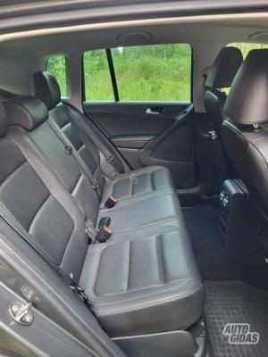 Grey Volkswagen Tiguan 2014 in Silute, with an engine capacity of 2.00 L and mileage of 188 thousand km for 8700 €, photo 12 on AUTOMOTO.COM.LV