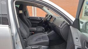 Grey Volkswagen Tiguan 2014 in Utena, with an engine capacity of 2.00 L and mileage of 216 thousand km for 8350 €, photo 10 on AUTOMOTO.COM.LV