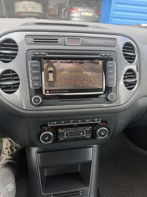 Grey Volkswagen Tiguan 2014 in Kaunas, with an engine capacity of 1.97 L and mileage of 220 thousand km for 9800 €, photo 13 on AUTOMOTO.COM.LV