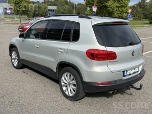 Pelēks Volkswagen Tiguan 2014 Rīga, ar dzinēja tilpumu 2.00 L un nobraukumu 230 tūkst. km par 8900 €, foto 4 vietnē AUTOMOTO.COM.LV