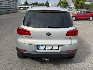 Pelēks Volkswagen Tiguan 2014 Rīga, ar dzinēja tilpumu 2.00 L un nobraukumu 230 tūkst. km par 8900 €, foto 5 vietnē AUTOMOTO.COM.LV