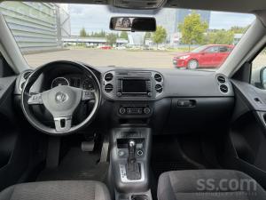 Pelēks Volkswagen Tiguan 2014 Rīga, ar dzinēja tilpumu 2.00 L un nobraukumu 230 tūkst. km par 8900 €, foto 10 vietnē AUTOMOTO.COM.LV