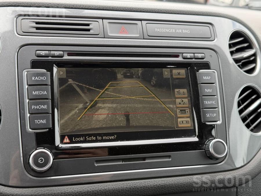 Pelēks Volkswagen Tiguan 2014 Rīga, ar dzinēja tilpumu 2.00 L un nobraukumu 230 tūkst. km par 8900 €, foto 12 vietnē AUTOMOTO.COM.LV