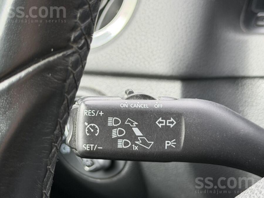 Pelēks Volkswagen Tiguan 2014 Rīga, ar dzinēja tilpumu 2.00 L un nobraukumu 230 tūkst. km par 8900 €, foto 14 vietnē AUTOMOTO.COM.LV