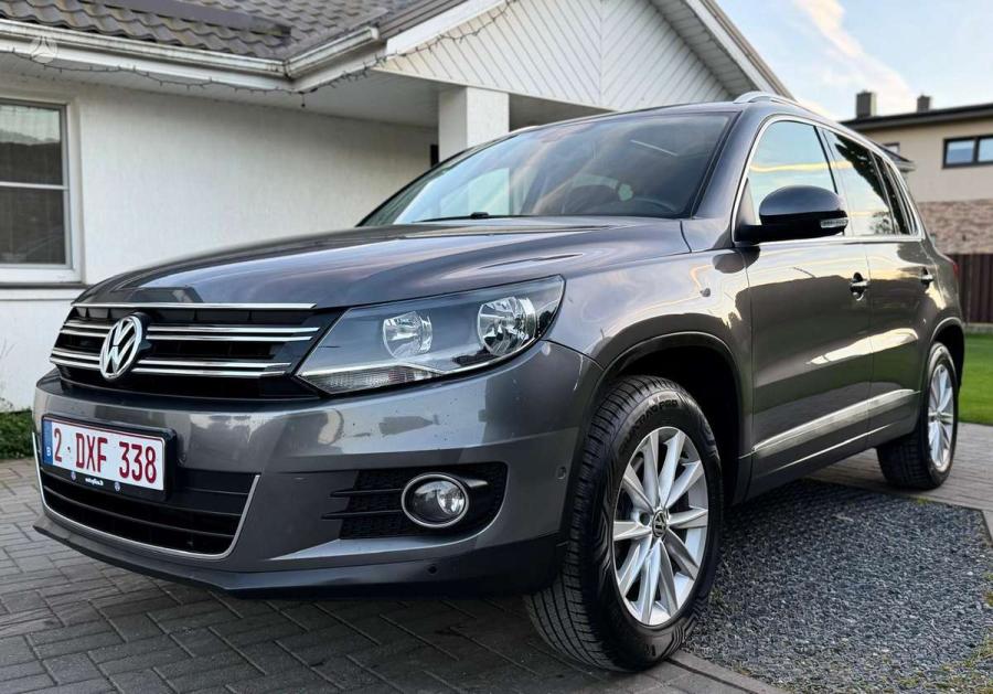 Pelēks Volkswagen Tiguan 2014 Kauņa, ar dzinēja tilpumu 1.97 L un nobraukumu 270 tūkst. km par 8650 €, foto 20 vietnē AUTOMOTO.COM.LV