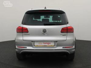 Pelēks Volkswagen Tiguan 2015 Viļņa, ar dzinēja tilpumu 2.00 L un nobraukumu 192 tūkst. km par 12999 €, foto 6 vietnē AUTOMOTO.COM.LV