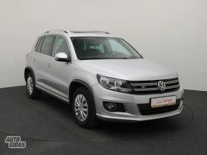 Pelēks Volkswagen Tiguan 2015 Viļņa, ar dzinēja tilpumu 2.00 L un nobraukumu 192 tūkst. km par 12999 €, foto 11 vietnē AUTOMOTO.COM.LV