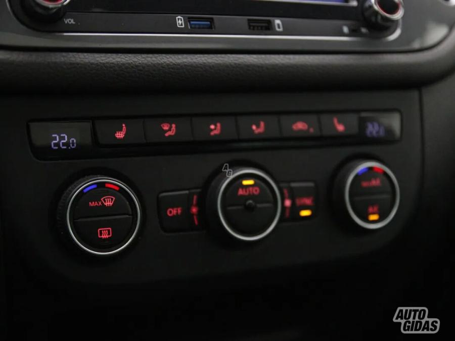 Pelēks Volkswagen Tiguan 2015 Viļņa, ar dzinēja tilpumu 2.00 L un nobraukumu 192 tūkst. km par 12999 €, foto 21 vietnē AUTOMOTO.COM.LV