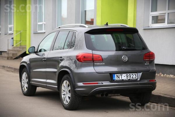 Pelēks Volkswagen Tiguan 2015 Rīga, ar dzinēja tilpumu 1.40 L un nobraukumu 241 tūkst. km par 9495 €, foto 6 vietnē AUTOMOTO.COM.LV