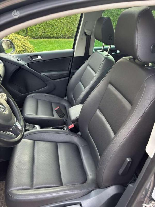 Pelēks Volkswagen Tiguan 2015 Viļņa, ar dzinēja tilpumu 1.98 L un nobraukumu 112 tūkst. km par 9999 €, foto 8 vietnē AUTOMOTO.COM.LV