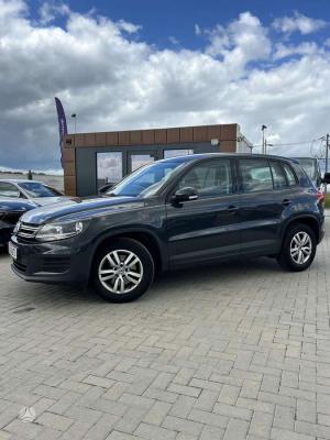 Pelēks Volkswagen Tiguan 2015 Kauņa, ar dzinēja tilpumu 1.40 L un nobraukumu 230 tūkst. km par 8799 €, foto 3 vietnē AUTOMOTO.COM.LV
