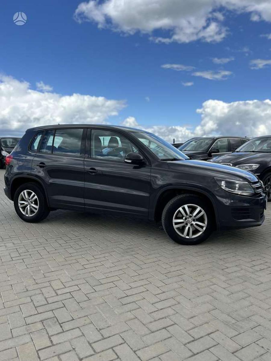 Pelēks Volkswagen Tiguan 2015 Kauņa, ar dzinēja tilpumu 1.40 L un nobraukumu 230 tūkst. km par 8799 €, foto 8 vietnē AUTOMOTO.COM.LV