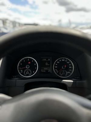 Pelēks Volkswagen Tiguan 2015 Kauņa, ar dzinēja tilpumu 1.40 L un nobraukumu 230 tūkst. km par 8799 €, foto 19 vietnē AUTOMOTO.COM.LV