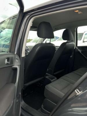 Pelēks Volkswagen Tiguan 2015 Kauņa, ar dzinēja tilpumu 1.40 L un nobraukumu 230 tūkst. km par 8799 €, foto 36 vietnē AUTOMOTO.COM.LV