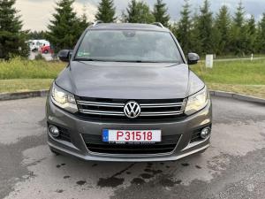 Grey Volkswagen Tiguan 2015 in Vilnius, with an engine capacity of 1.97 L and mileage of 255 thousand km for 11500 €, photo 6 on AUTOMOTO.COM.LV