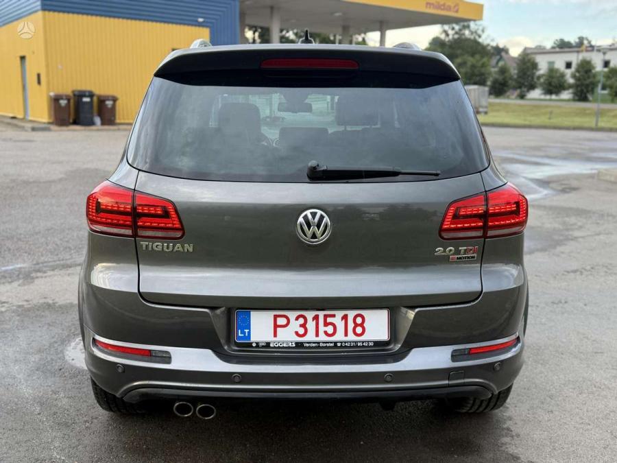 Grey Volkswagen Tiguan 2015 in Vilnius, with an engine capacity of 1.97 L and mileage of 255 thousand km for 11500 €, photo 12 on AUTOMOTO.COM.LV