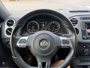 Grey Volkswagen Tiguan 2015 in Vilnius, with an engine capacity of 1.97 L and mileage of 255 thousand km for 11500 €, photo 20 on AUTOMOTO.COM.LV