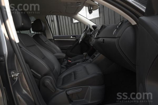 Pelēks Volkswagen Tiguan 2015 Jelgava, ar dzinēja tilpumu 2.00 L un nobraukumu 255 tūkst. km par 11900 €, foto 6 vietnē AUTOMOTO.COM.LV
