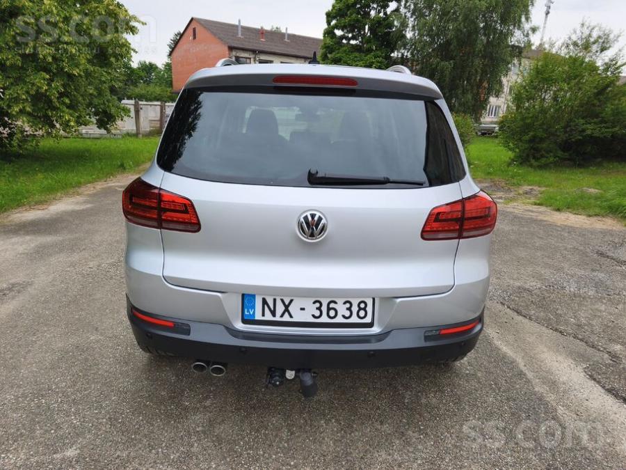 Pelēks Volkswagen Tiguan 2015 Liepāja, ar dzinēja tilpumu 2.00 L un nobraukumu 266 tūkst. km par 12500 €, foto 6 vietnē AUTOMOTO.COM.LV