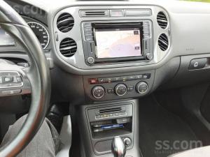 Pelēks Volkswagen Tiguan 2015 Liepāja, ar dzinēja tilpumu 2.00 L un nobraukumu 266 tūkst. km par 12500 €, foto 11 vietnē AUTOMOTO.COM.LV