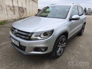 Grey Volkswagen Tiguan 2015 in Liepaja, with an engine capacity of 2.00 L and mileage of 266 thousand km for 12500 €, photo  on AUTOMOTO.COM.LV