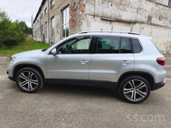Pelēks Volkswagen Tiguan 2015 Liepāja, ar dzinēja tilpumu 2.00 L un nobraukumu 266 tūkst. km par 12500 €, foto 8 vietnē AUTOMOTO.COM.LV