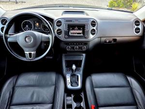 Grey Volkswagen Tiguan 2015 in Kedainiai, with an engine capacity of 1.97 L and mileage of 260 thousand km for 10500 €, photo 17 on AUTOMOTO.COM.LV