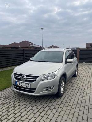 Pelēks Volkswagen Tiguan 2015 Klaipėda, ar dzinēja tilpumu 1.98 L un nobraukumu 198 tūkst. km par 7500 €, foto  vietnē AUTOMOTO.COM.LV