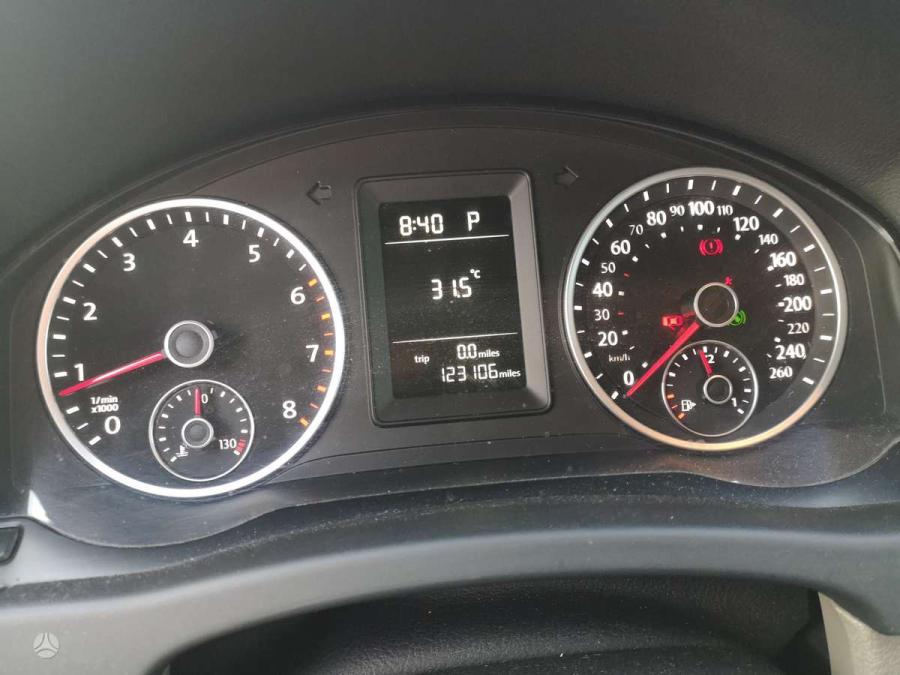 Pelēks Volkswagen Tiguan 2015 Klaipėda, ar dzinēja tilpumu 1.98 L un nobraukumu 198 tūkst. km par 7500 €, foto 5 vietnē AUTOMOTO.COM.LV