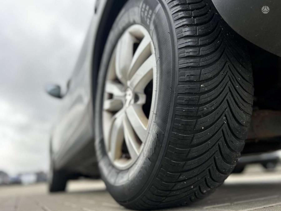 Pelēks Volkswagen Tiguan 2015 Kauņa, ar dzinēja tilpumu 1.40 L un nobraukumu 230 tūkst. km par 7999 €, foto 13 vietnē AUTOMOTO.COM.LV