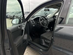 Pelēks Volkswagen Tiguan 2015 Kauņa, ar dzinēja tilpumu 1.40 L un nobraukumu 230 tūkst. km par 7999 €, foto 17 vietnē AUTOMOTO.COM.LV