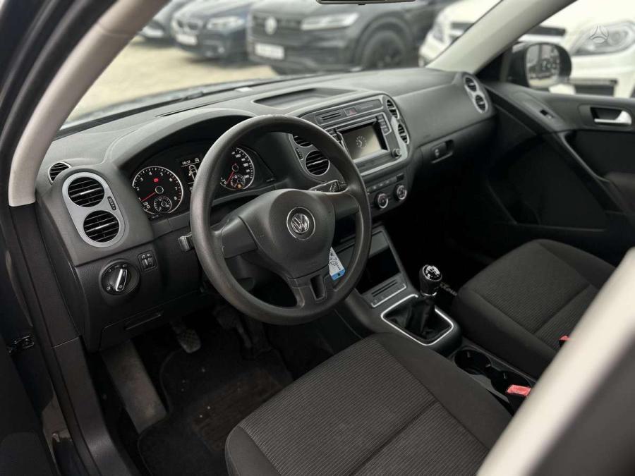Pelēks Volkswagen Tiguan 2015 Kauņa, ar dzinēja tilpumu 1.40 L un nobraukumu 230 tūkst. km par 7999 €, foto 18 vietnē AUTOMOTO.COM.LV