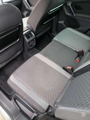 Grey Volkswagen Tiguan 2016 in Panevezys, with an engine capacity of 1.97 L and mileage of 211 thousand km for 13800 €, photo 15 on AUTOMOTO.COM.LV