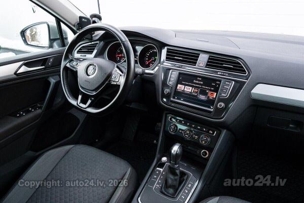 Pelēks Volkswagen Tiguan 2016 Rīga, ar dzinēja tilpumu 1.40 L un nobraukumu 129 tūkst. km par 15800 €, foto 8 vietnē AUTOMOTO.COM.LV
