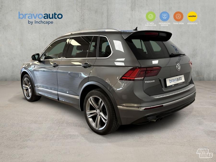 Pelēks Volkswagen Tiguan 2016 Viļņa, ar dzinēja tilpumu 1.50 L un nobraukumu 141 tūkst. km par 19990 €, foto 3 vietnē AUTOMOTO.COM.LV