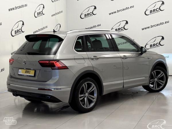 Grey Volkswagen Tiguan 2016 in Avizieniai, with an engine capacity of 2.00 L and mileage of 223 thousand km for 15900 €, photo 2 on AUTOMOTO.COM.LV