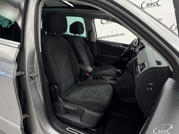 Grey Volkswagen Tiguan 2016 in Avizieniai, with an engine capacity of 2.00 L and mileage of 223 thousand km for 15900 €, photo 7 on AUTOMOTO.COM.LV
