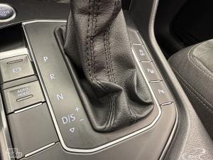 Pelēks Volkswagen Tiguan 2016 Avižieniai, ar dzinēja tilpumu 2.00 L un nobraukumu 223 tūkst. km par 15900 €, foto 35 vietnē AUTOMOTO.COM.LV